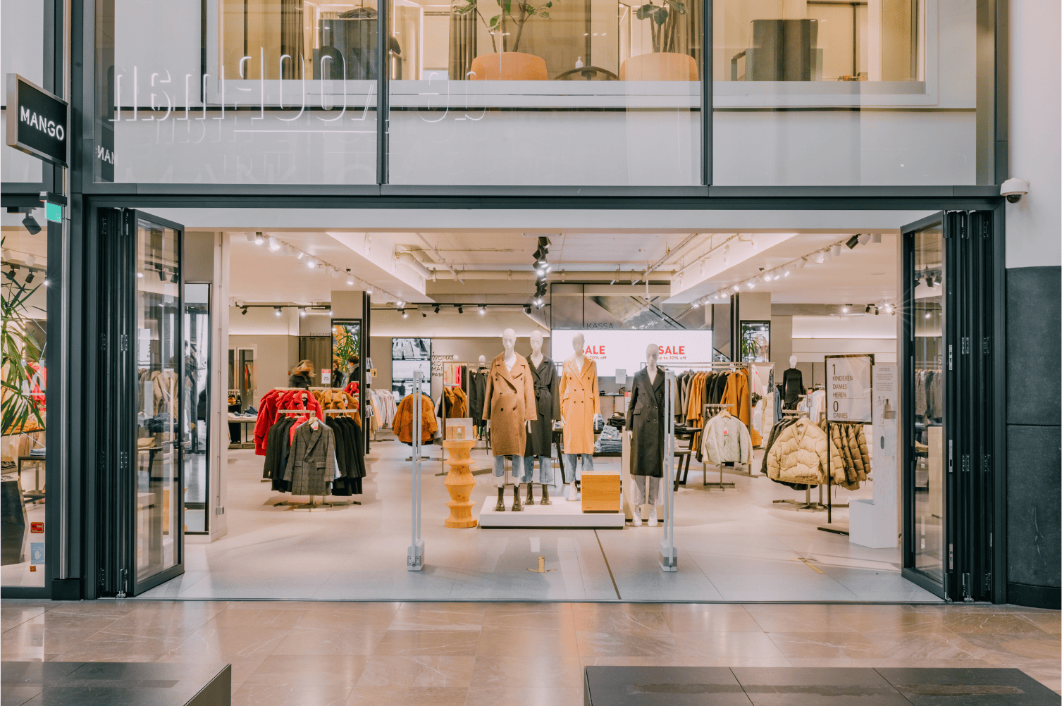 Mango Breda - Winkel in De Barones